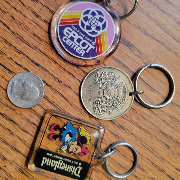 Disney | Other | 3 Disney Keychains 984 Worlds Fair Epcot And Minnie ...
